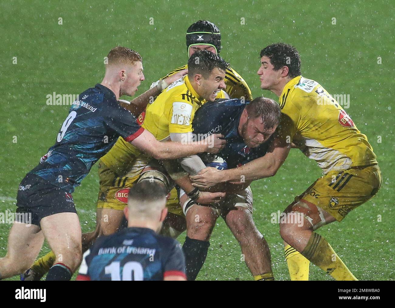 Nathan Doak , Duane Vermeulen d'Ulster Rugby et Thomas Berjon de Stade ...