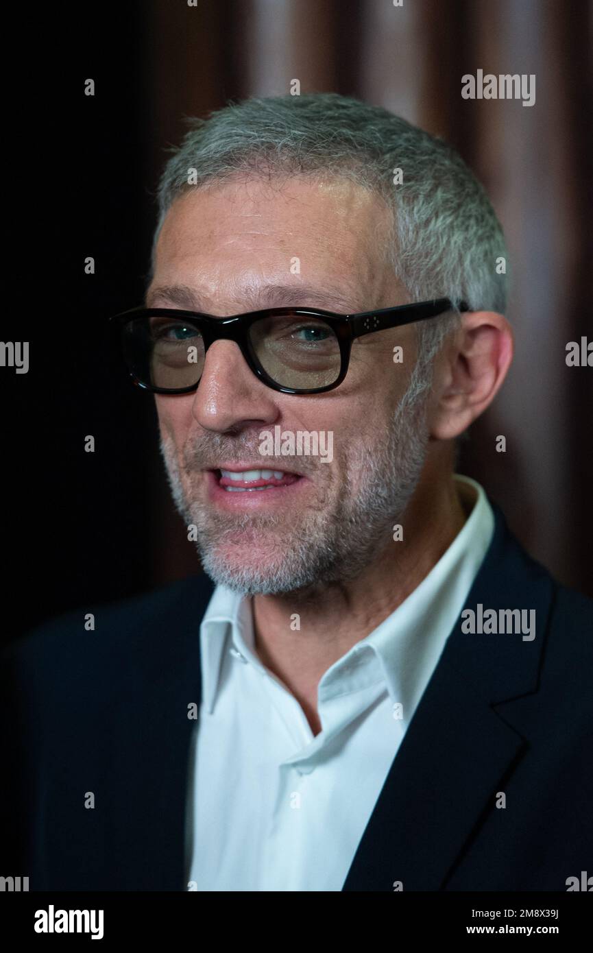 Vincent Cassel assiste à l'Astérix et Obelix: L'Empire du milieu ...