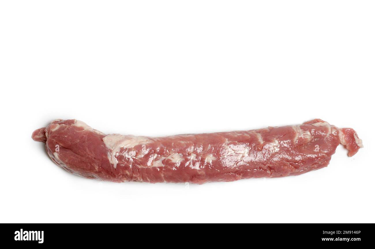 Différents types de viande, photographiés en studio, ici filet de porc ...