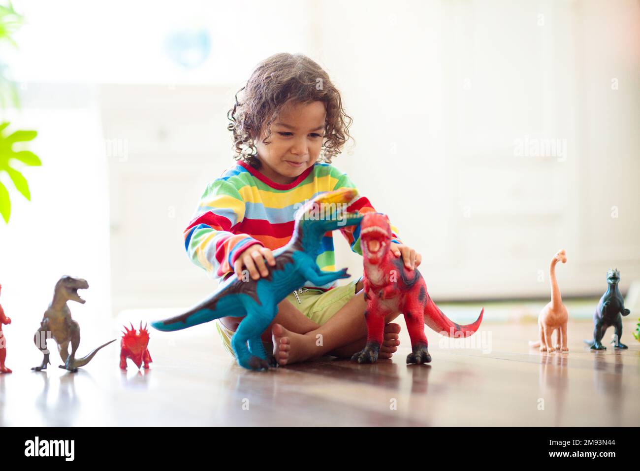 Dinosaures pour enfants Banque de photographies et d’images à haute ...