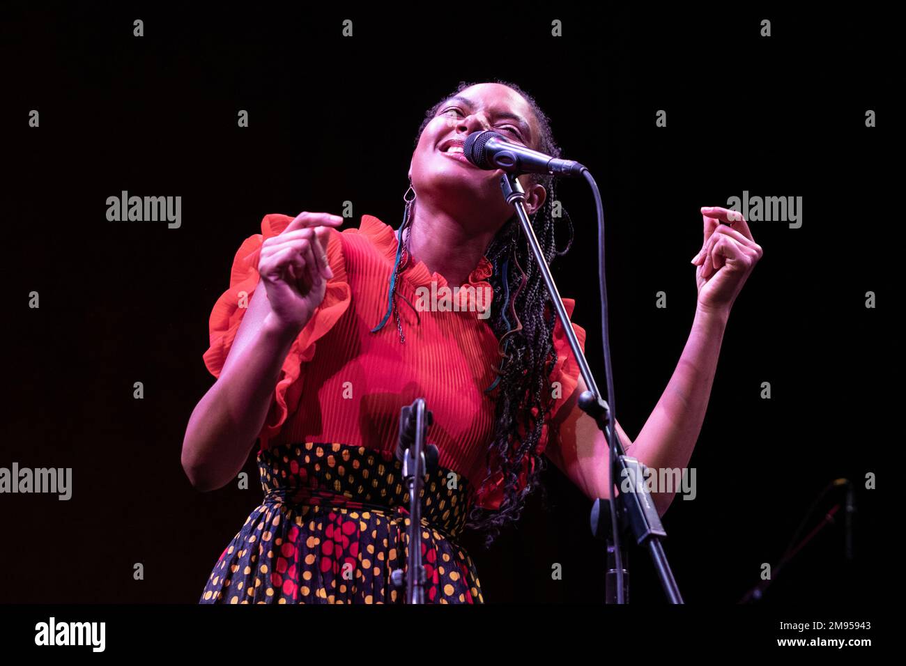 Allison Russell se produit lors de l'hommage annuel de Brooklyn 36th ...