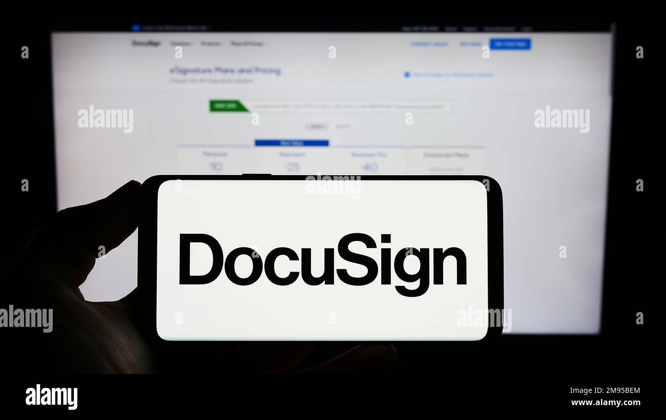 Signature de docusign Banque de photographies et d’images à haute ...