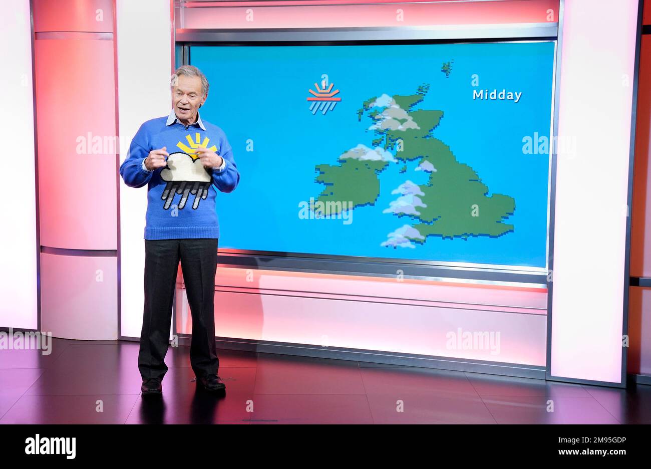 L'ancien présentateur météo Francis Wilson dans le studio tandis que ...