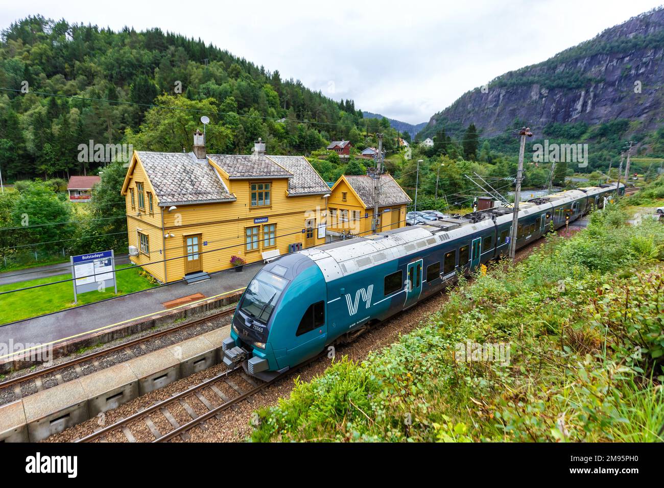 Bergen train station Banque de photographies et d’images à haute ...