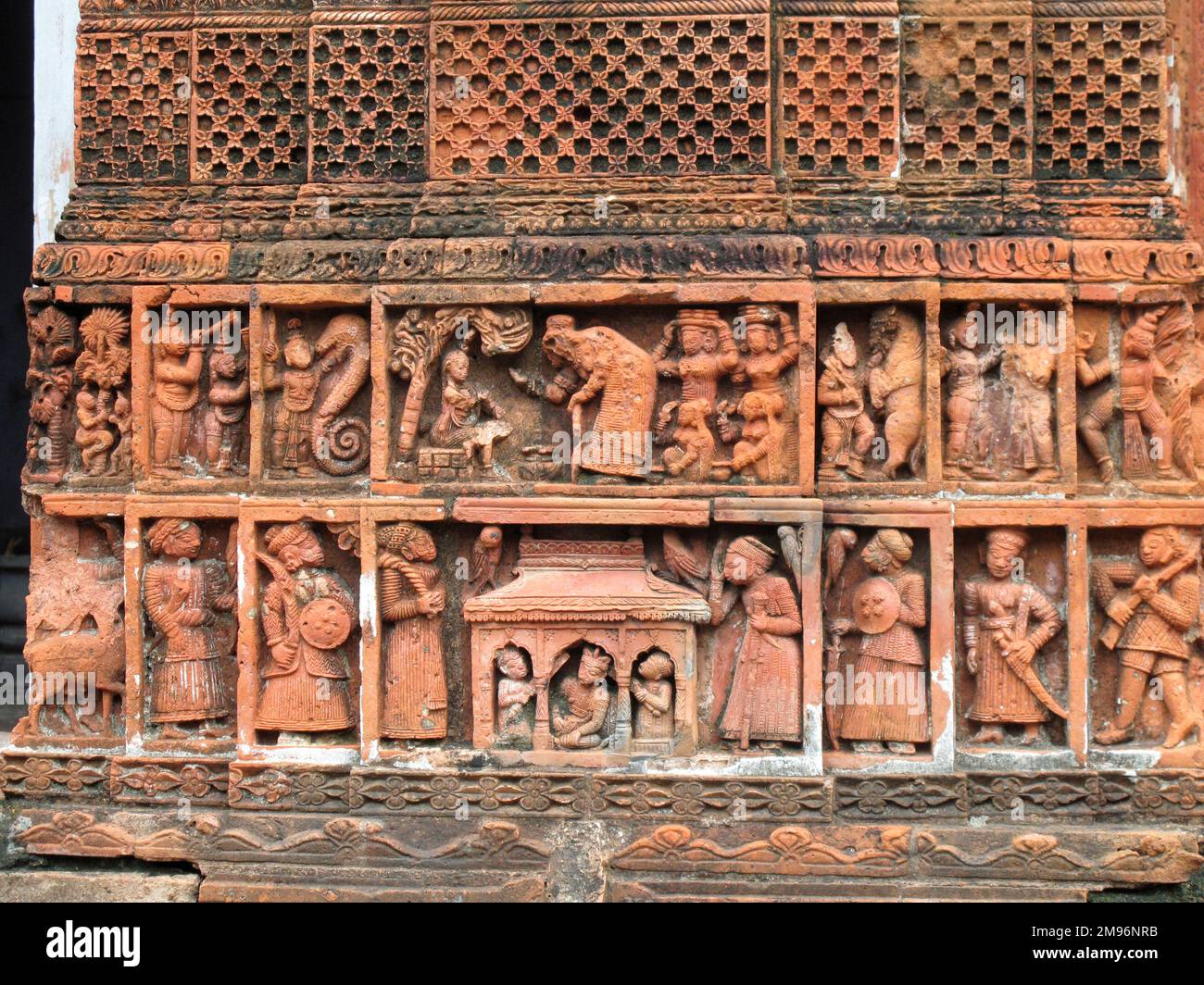 Char bangla shive temple 1755 ad travaux en terre cuite Banque de ...