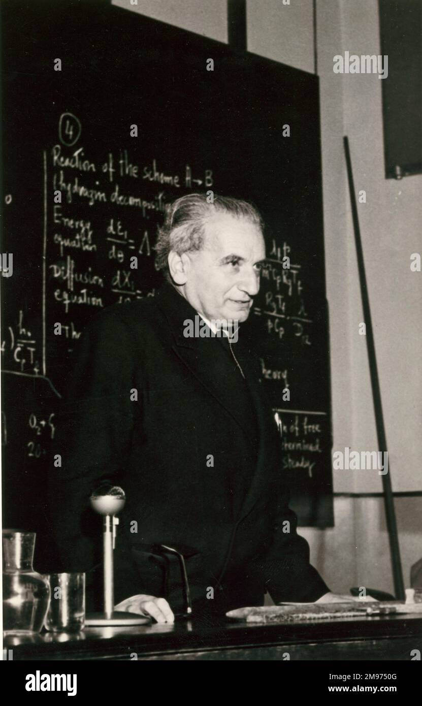 Dr theodore von karman Banque de photographies et d’images à haute ...