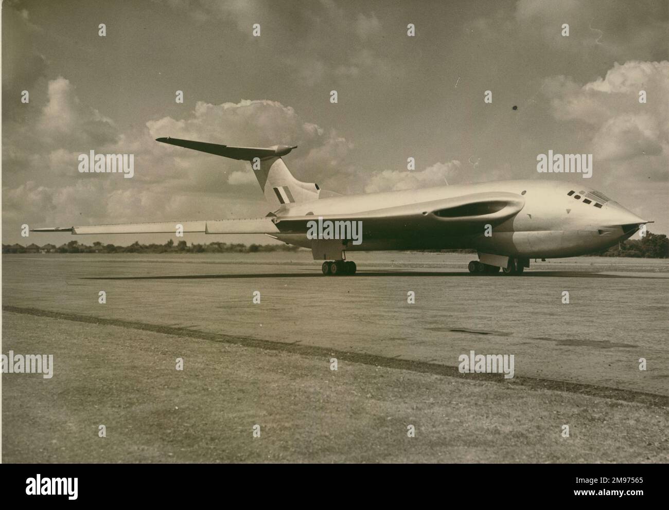 Handley page Victor premier prototype, WB771, avant le décollage de ...