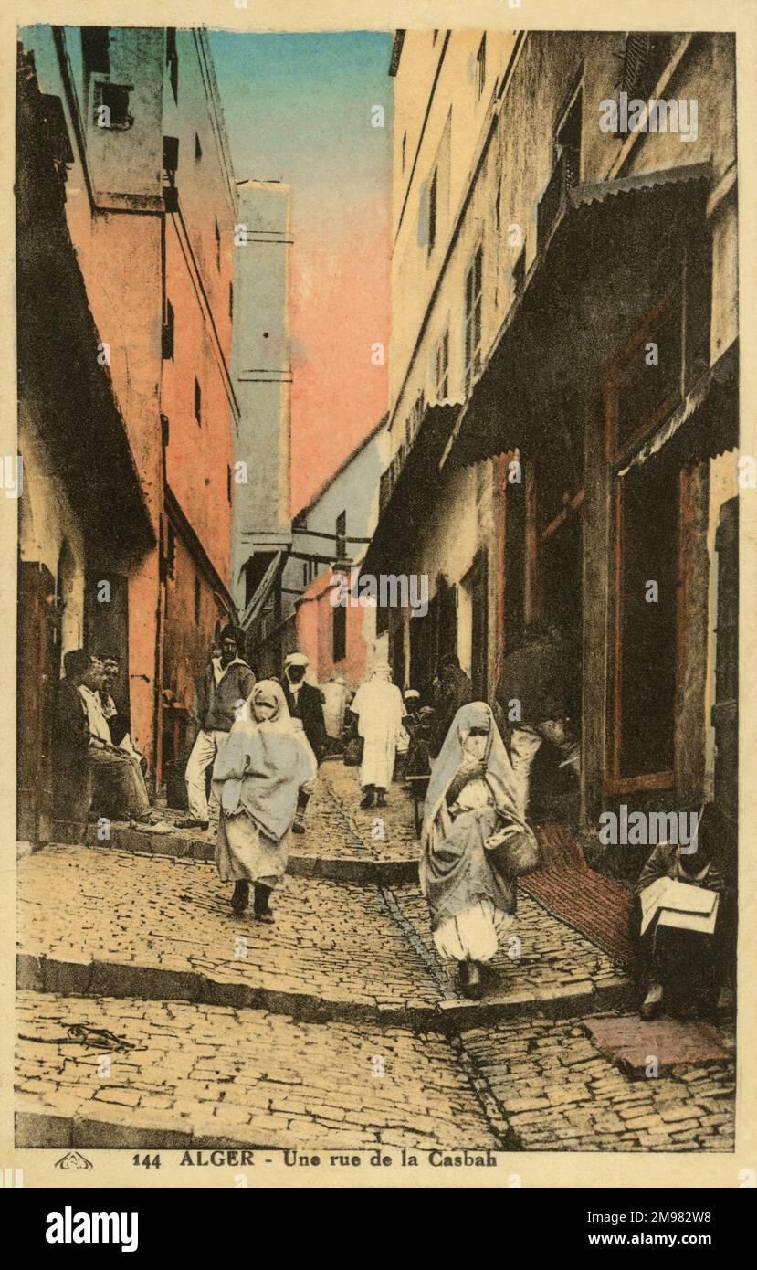 Une rue dans la Casbah, Alger. La Casbah est le quartier arabe des ...