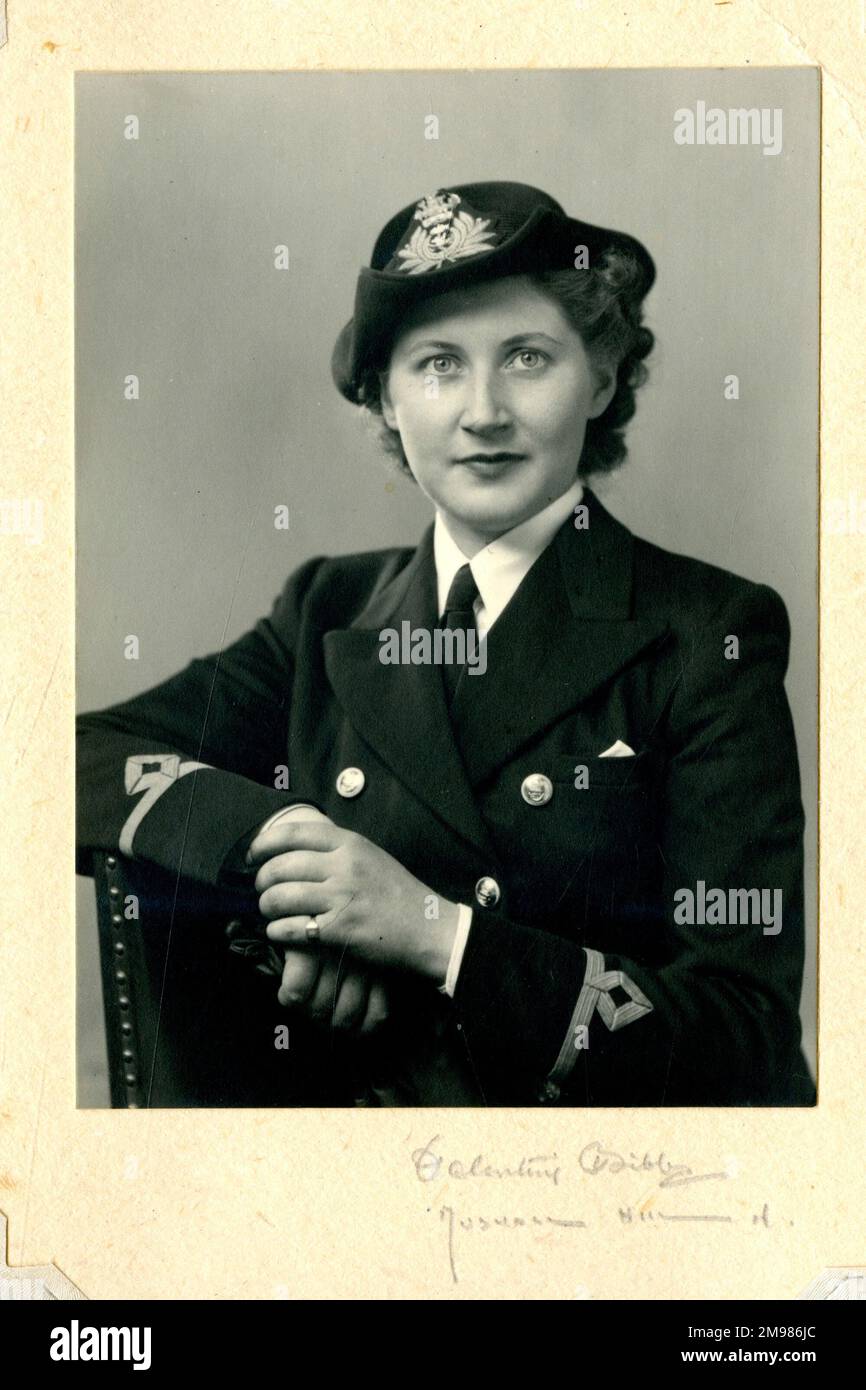 Photo portrait de Margaret Woodyear WRNS, qui a servi pendant la ...