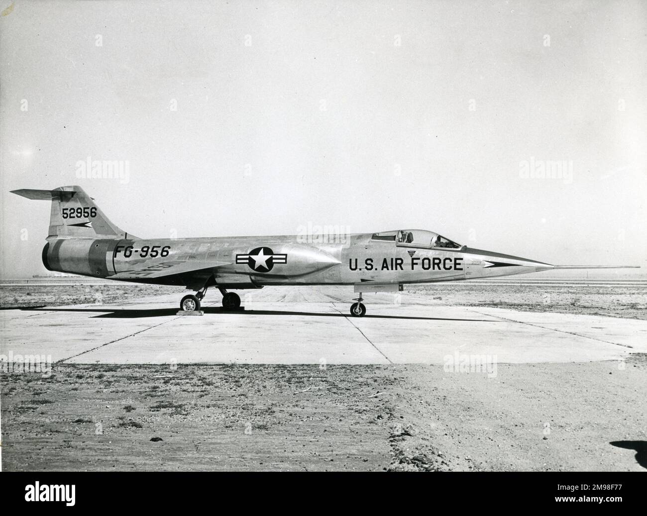 Lockheed yf 104a Banque de photographies et d’images à haute résolution ...