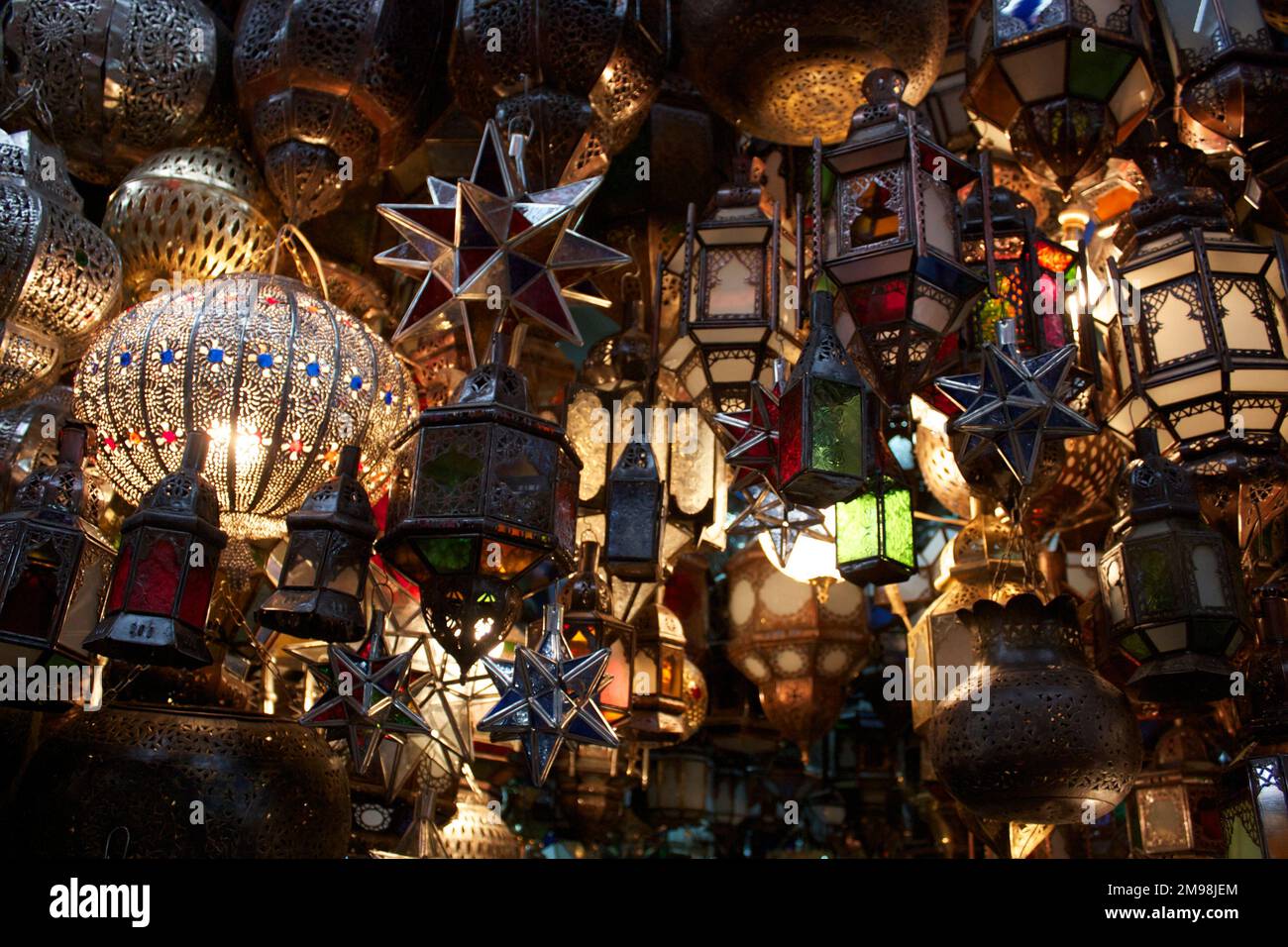 Le souk marrakech Banque de photographies et d’images à haute ...
