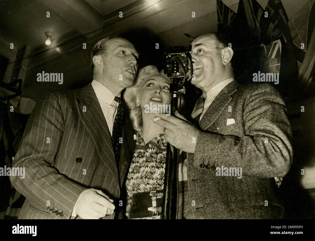Frances Day (1907-1984), actrice et chanteuse américaine, qui a obtenu ...