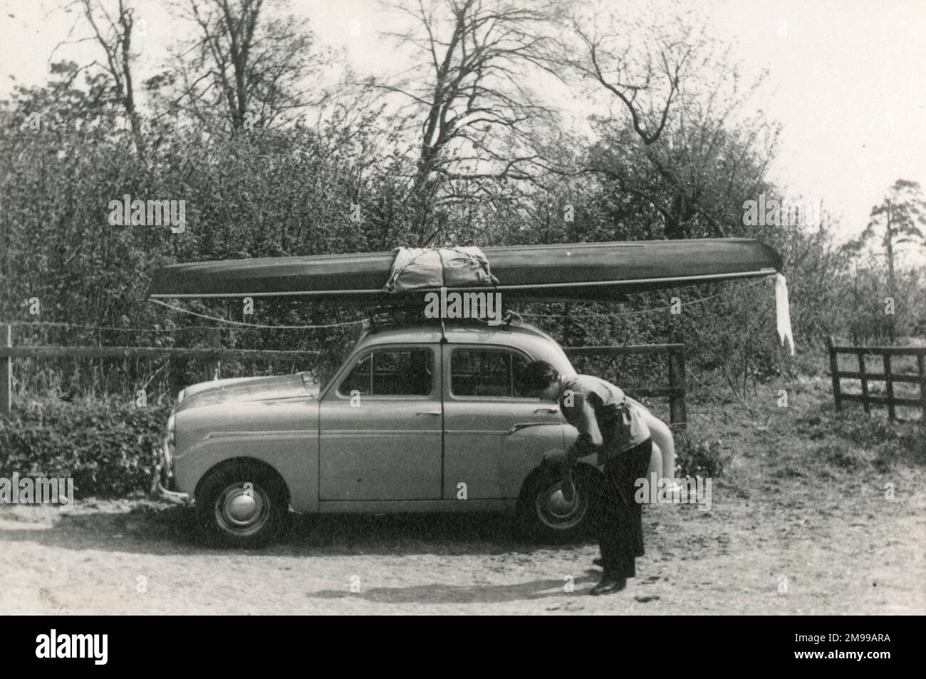 1950s small car Banque de photographies et d’images à haute résolution ...
