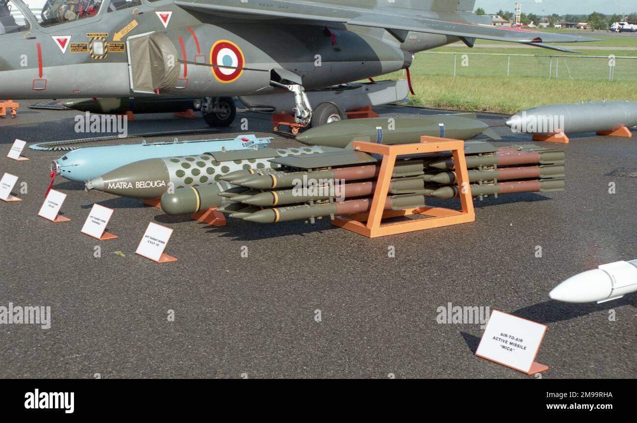 Farnborough 92 - exposition d'armes de jet Alpha Dornier/Dassault ...