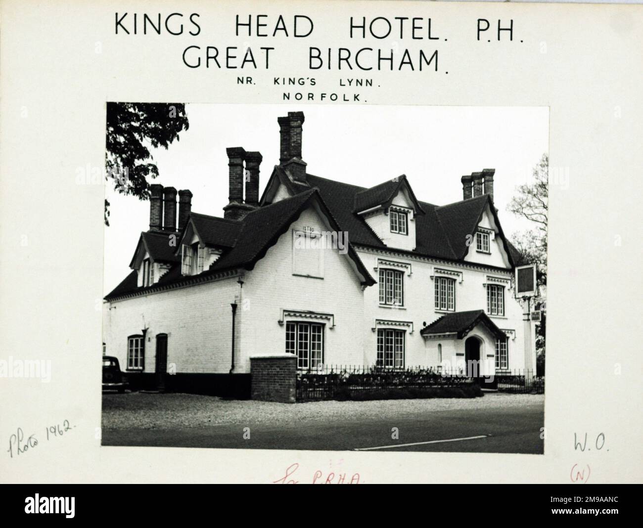 Photographie de Kings Head Hotel, Great Bircham, Norfolk. Le côté ...