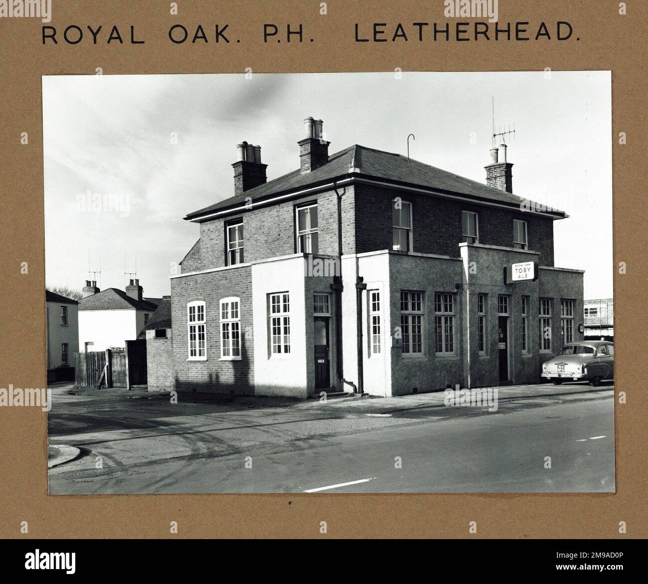 Leatherhead pub Banque de photographies et d’images à haute résolution ...