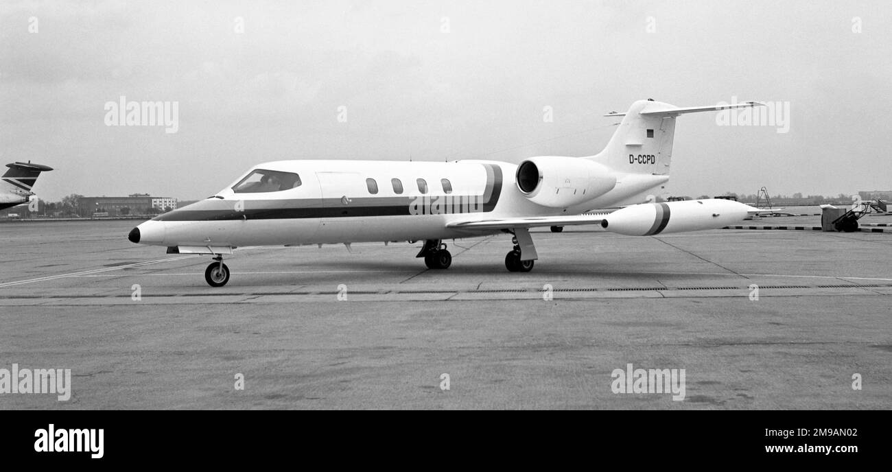 Learjet 36 Banque d'images noir et blanc - Alamy