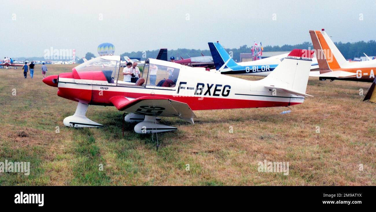 Robin aircraft dr 400 Banque de photographies et d’images à haute ...