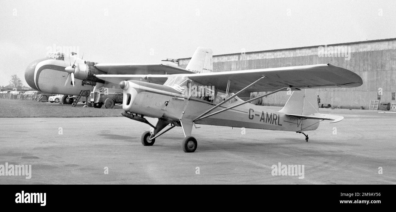 Mk ii formateur Banque d'images noir et blanc - Alamy