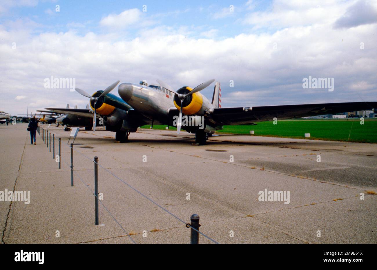 Douglas b 23 dragon Banque de photographies et d’images à haute ...