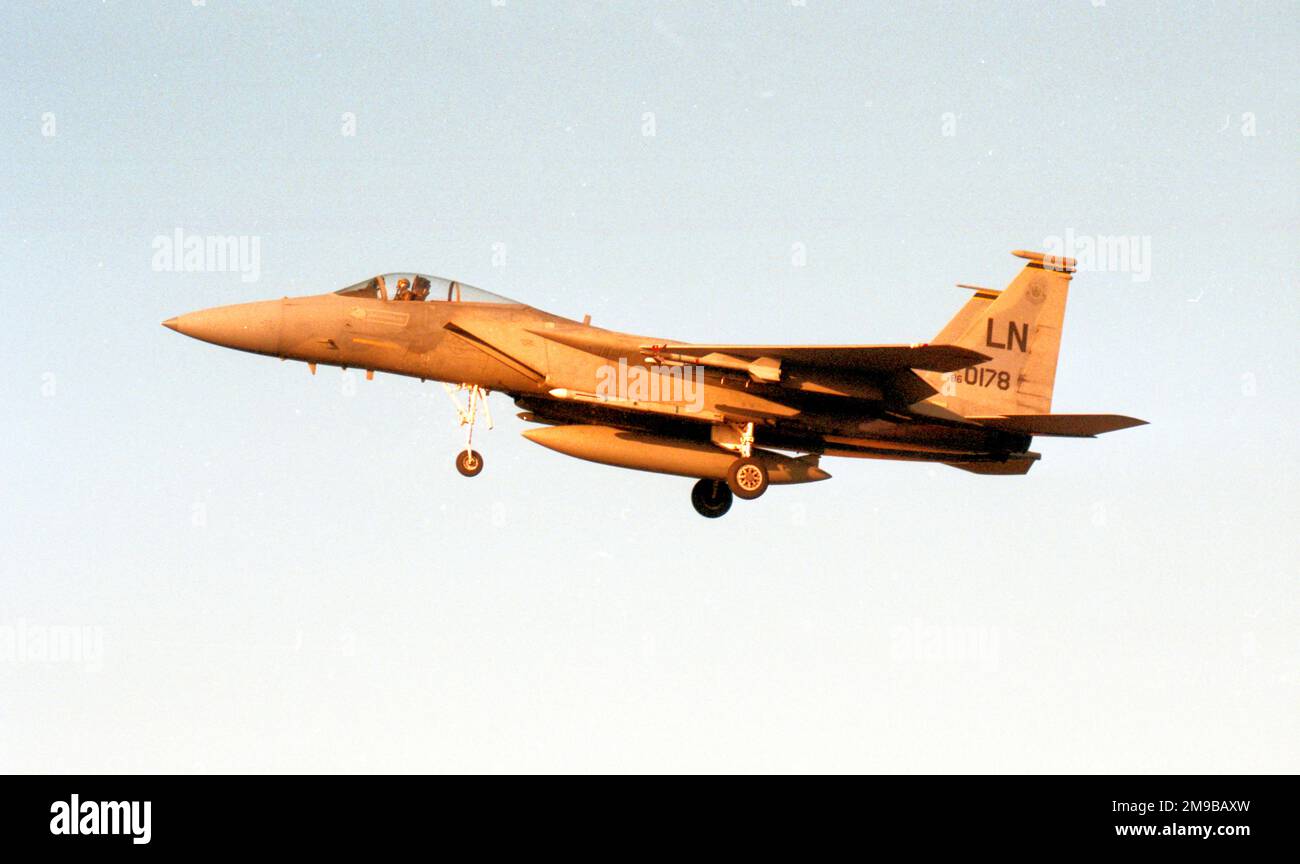 F 15c 42 mc Banque de photographies et d’images à haute résolution - Alamy