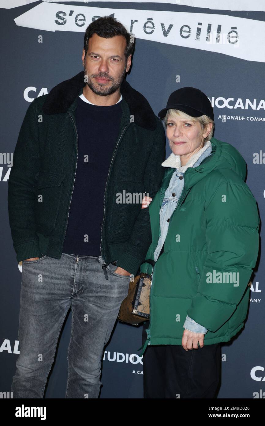 Laurent Lafitte et Marina Fois participent à la première de la nuit ou ...