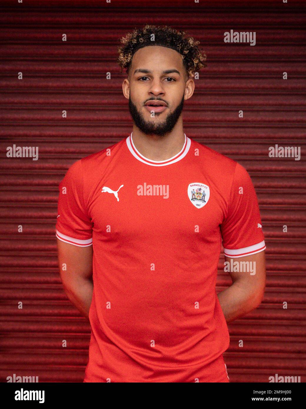 Barry Cotter signe pour Barnsley dans le cadre d'une offre de 3,5 ans à ...