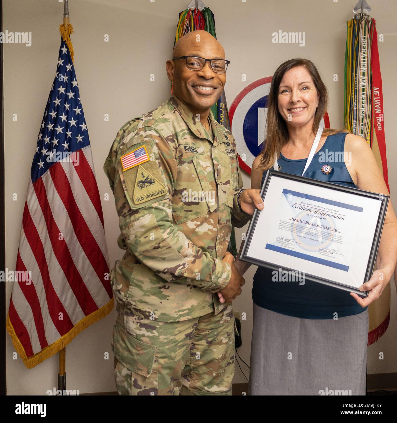 Le général de division Michel M. Russell Sr., commandant général du 1st ...