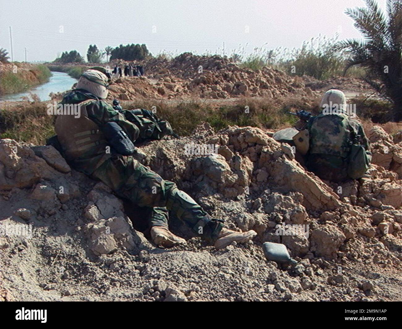 US Marine corps (USMC) Marines de Echo Company (CO), 2nd Bataillon (BN ...