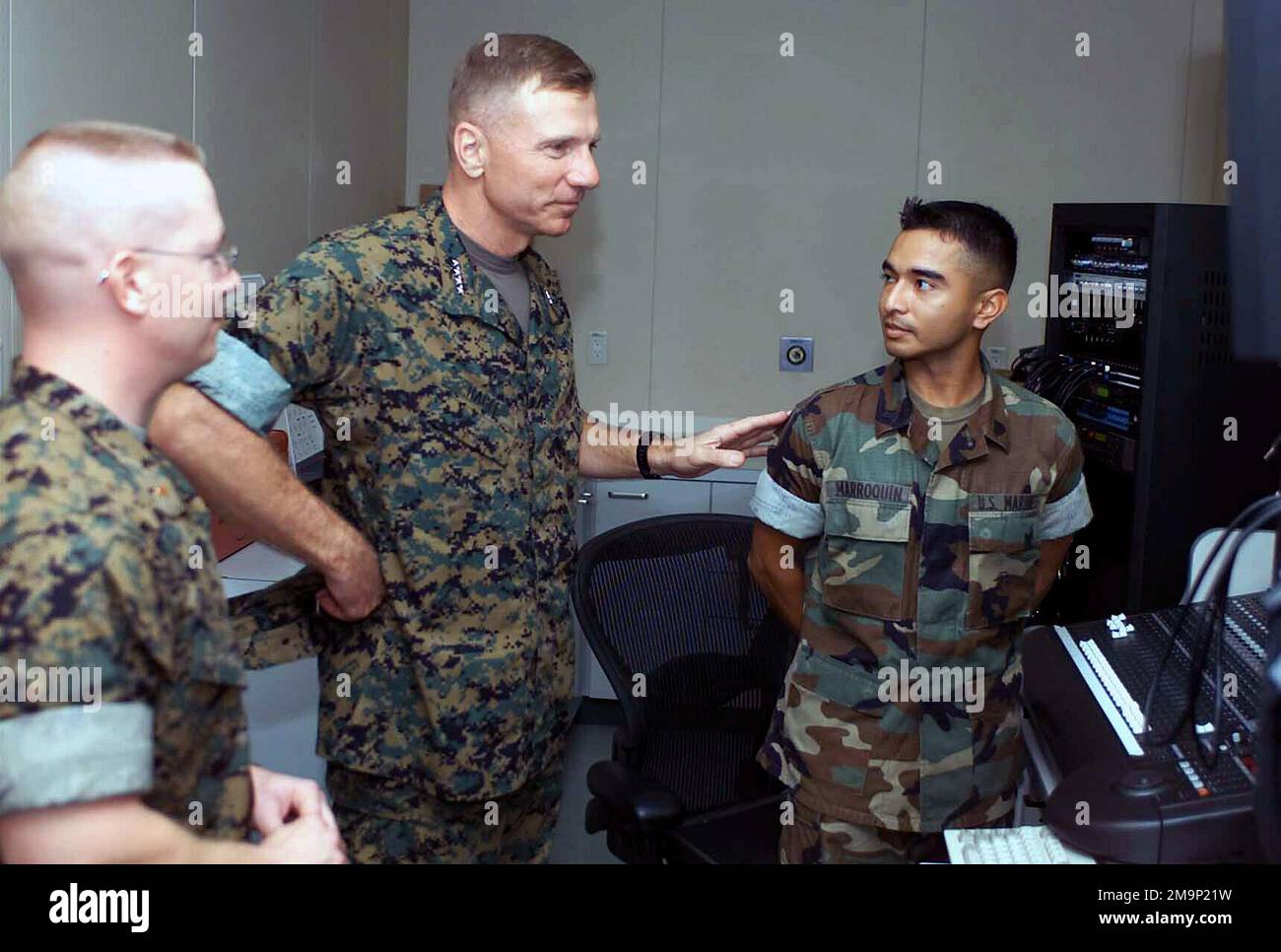 030417-M-9902V-082. Base : base du corps marin, Camp Foster État ...
