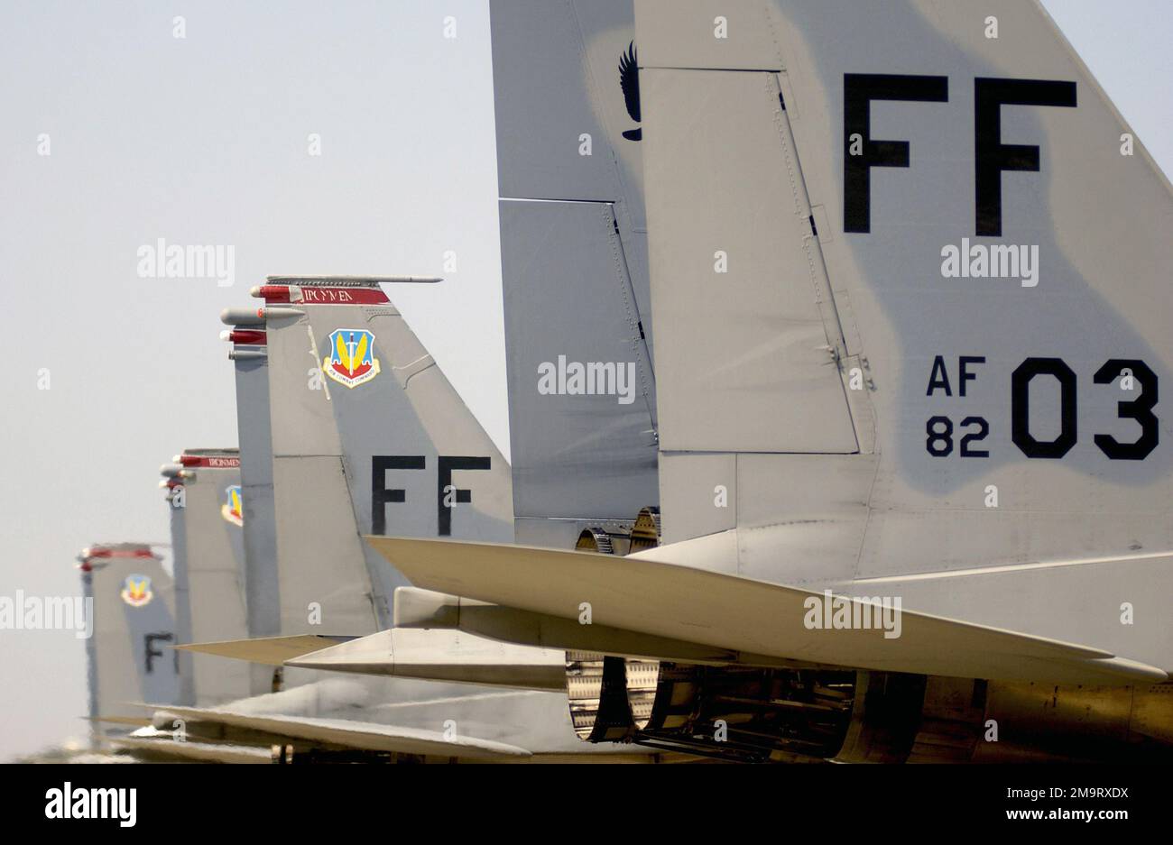 02 capt gle de la 1ère escadre de chasse Banque de photographies et d ...