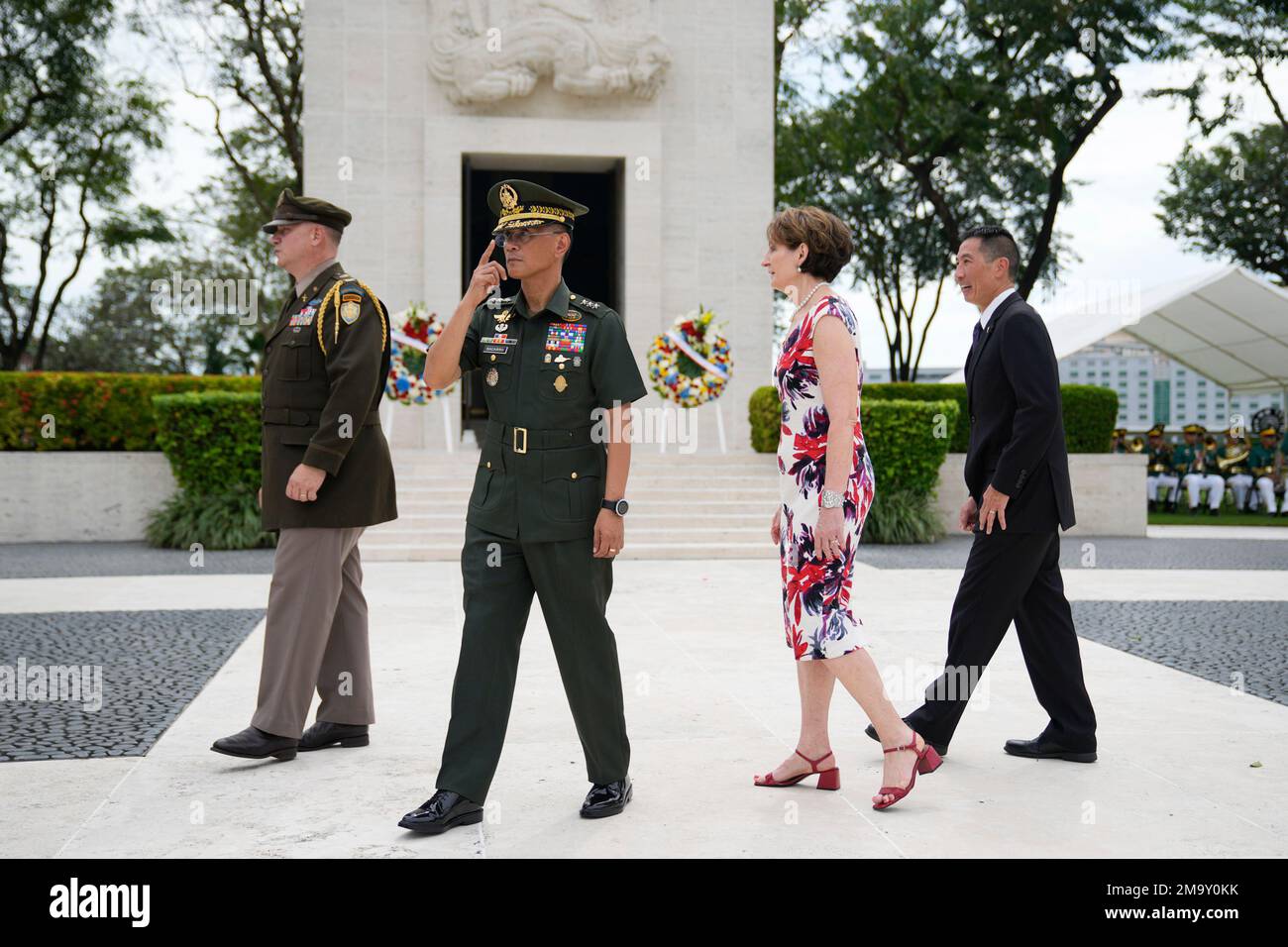 Philippine military chief Lt. Gen. Bartolome Vicente Bacarro, second ...