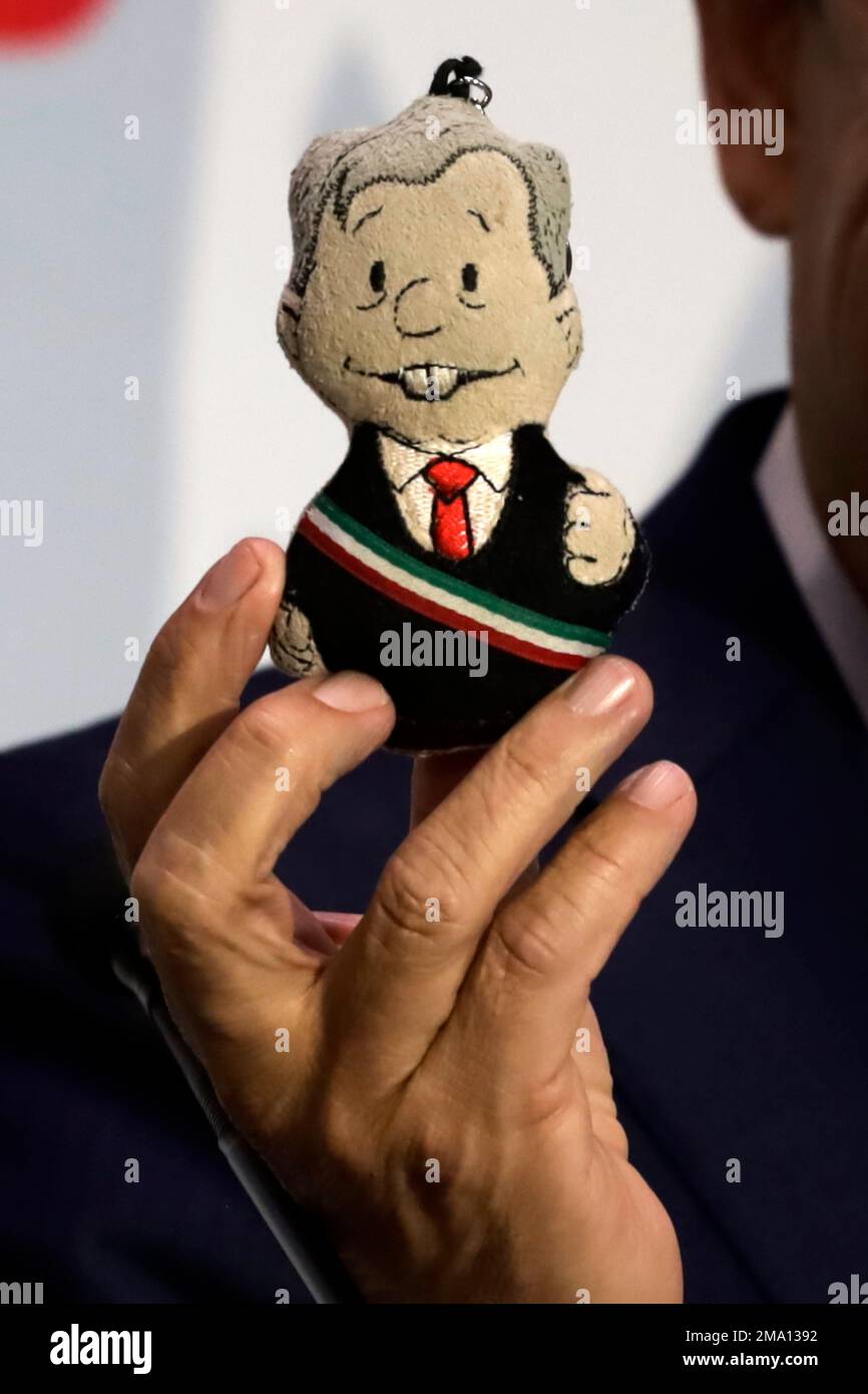 Non exclusif: 18 janvier 2023, Mexico, Mexique: Poupée avec l'image du ...