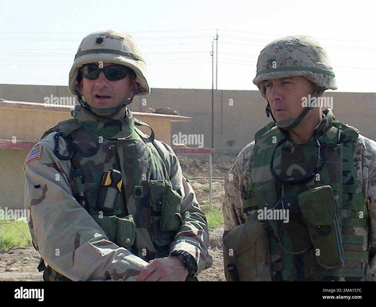 040607-M-0631S-015. [Complet] Légende de scène : ARMÉE DES ÉTATS-UNIS ...