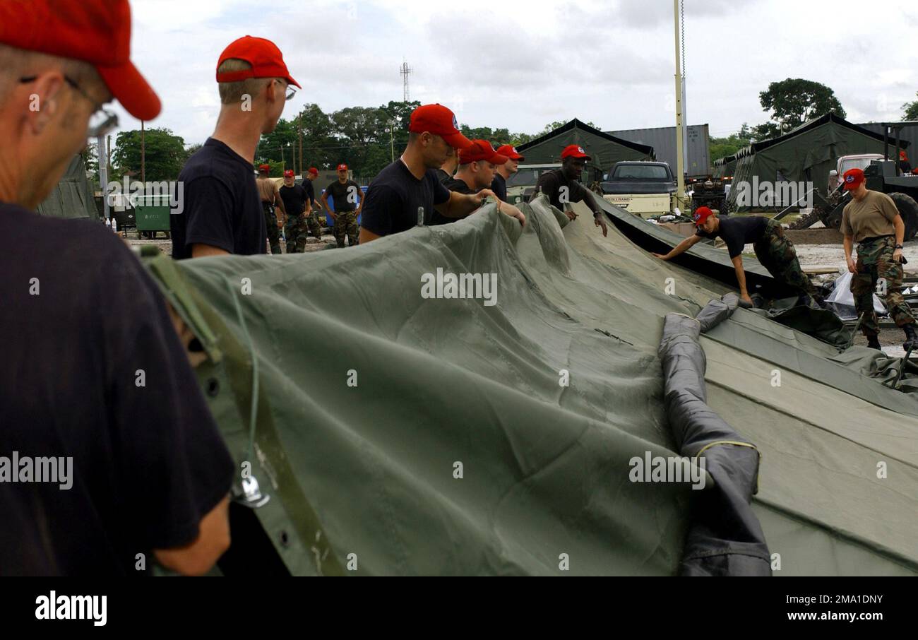 040611-F-6335P-057. [Complete] Scene Caption: US Air Force (USAF ...