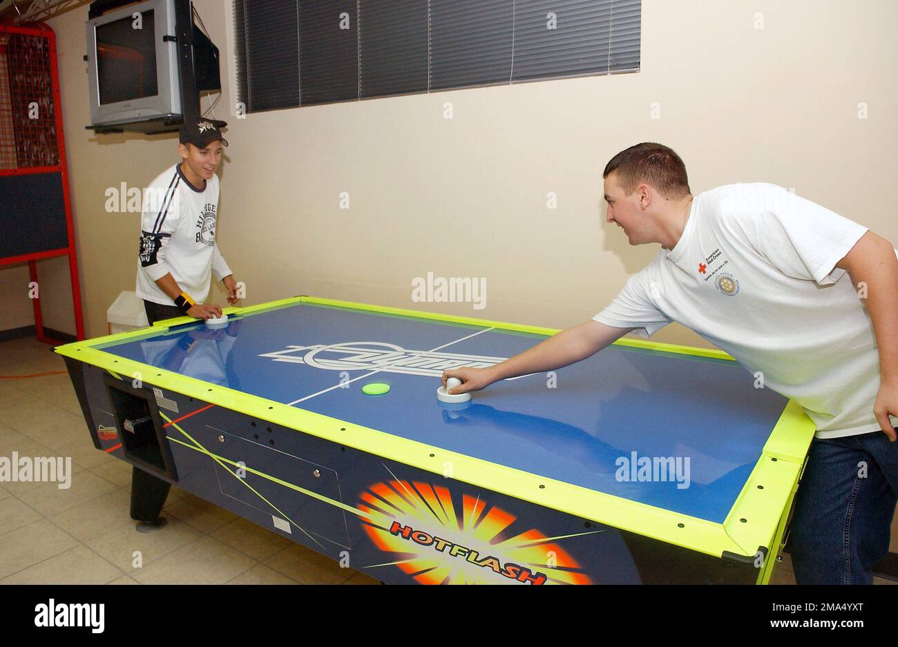 041210-F-1698M-001. Base: Lajes pays: Açores (AZR Photo Stock - Alamy