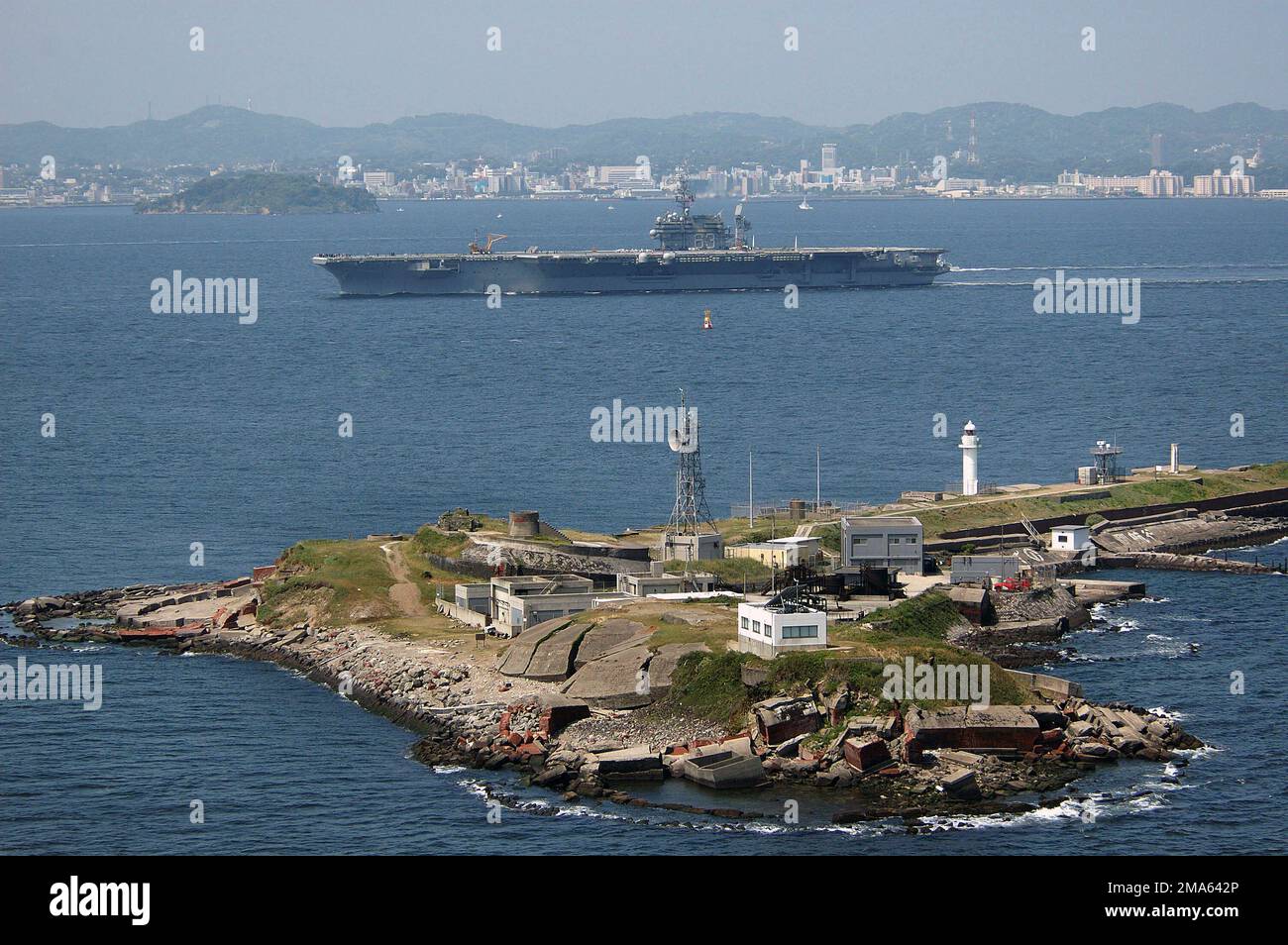 Naval hospital yokosuka Banque de photographies et d’images à haute ...
