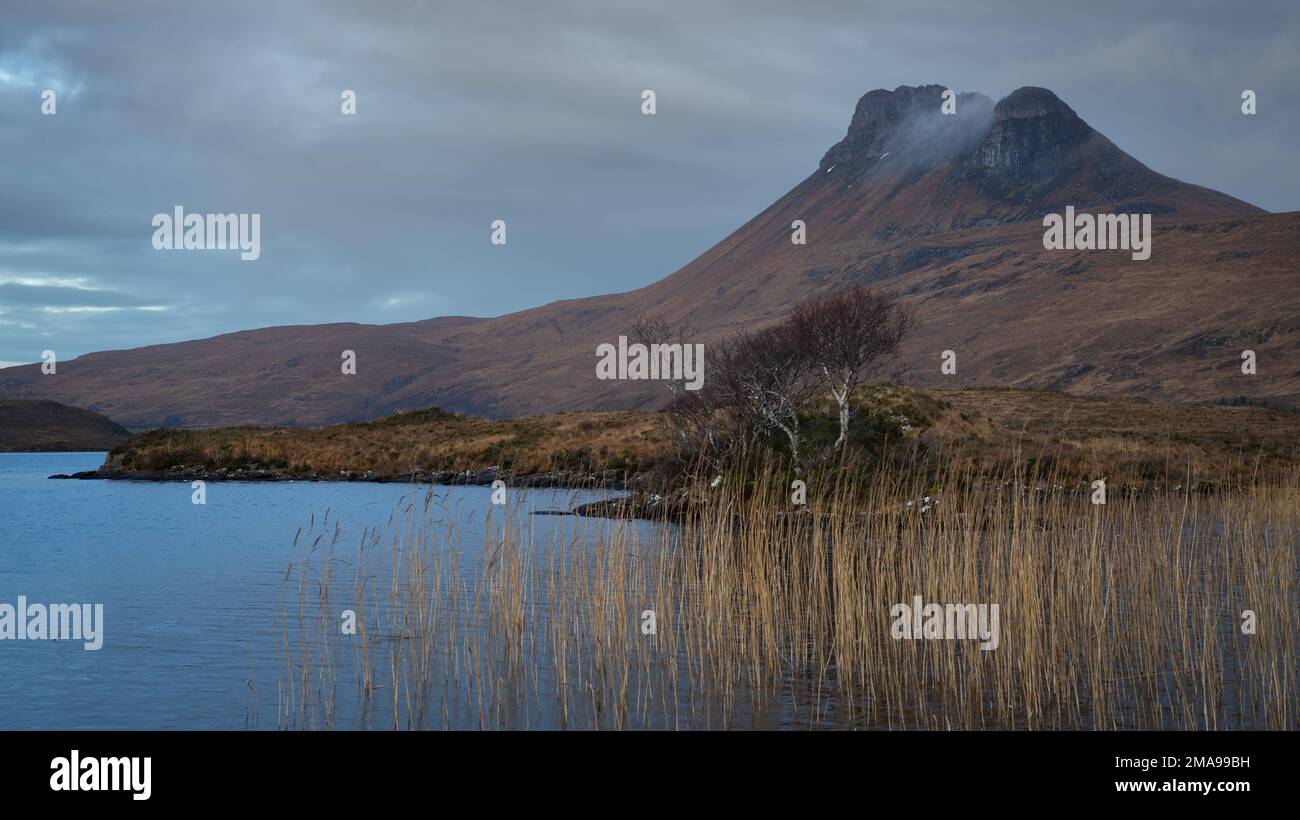 Sunrise stac pollaidh Banque de photographies et d’images à haute ...