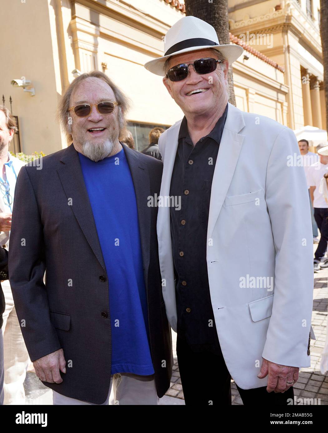 Stephen Stills, left, of the rock groups Buffalo Springfield and Crosby ...
