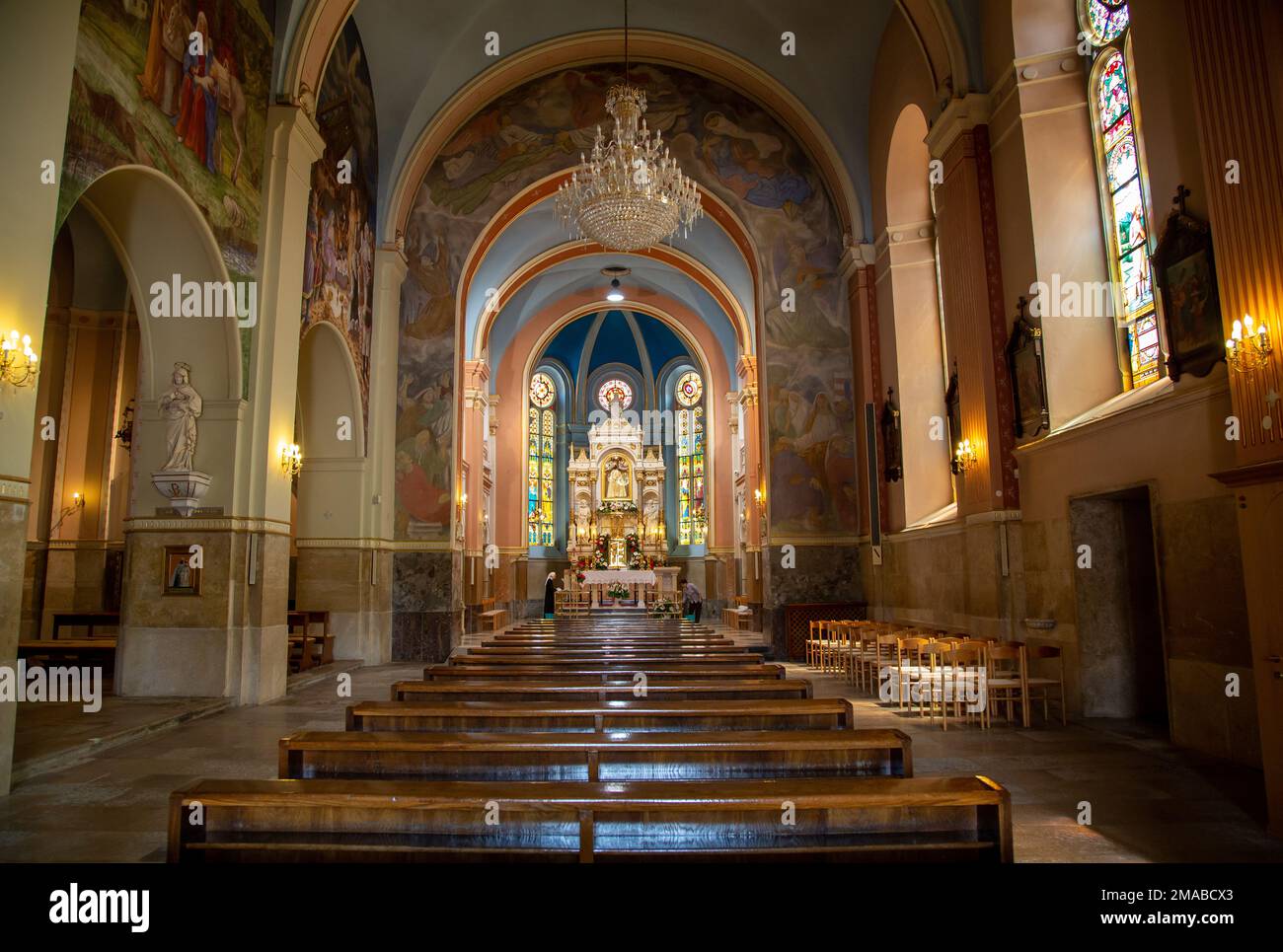 Crkva svete djevice marije Banque de photographies et d’images à haute résolution - Alamy