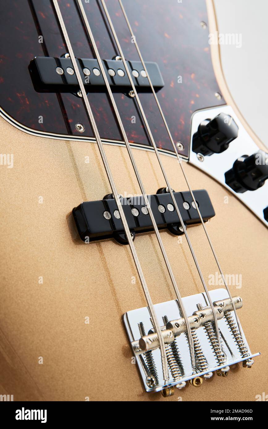 Fender j bass Banque de photographies et d’images à haute résolution ...