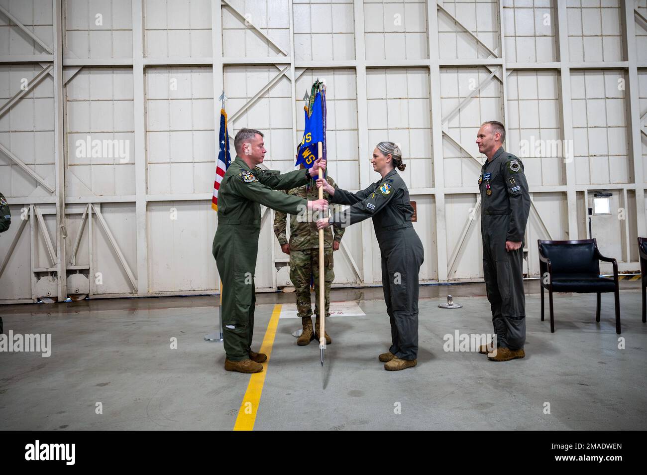 ÉTATS-UNIS Le lieutenant-colonel de la Force aérienne Valérie 'Twitch ...