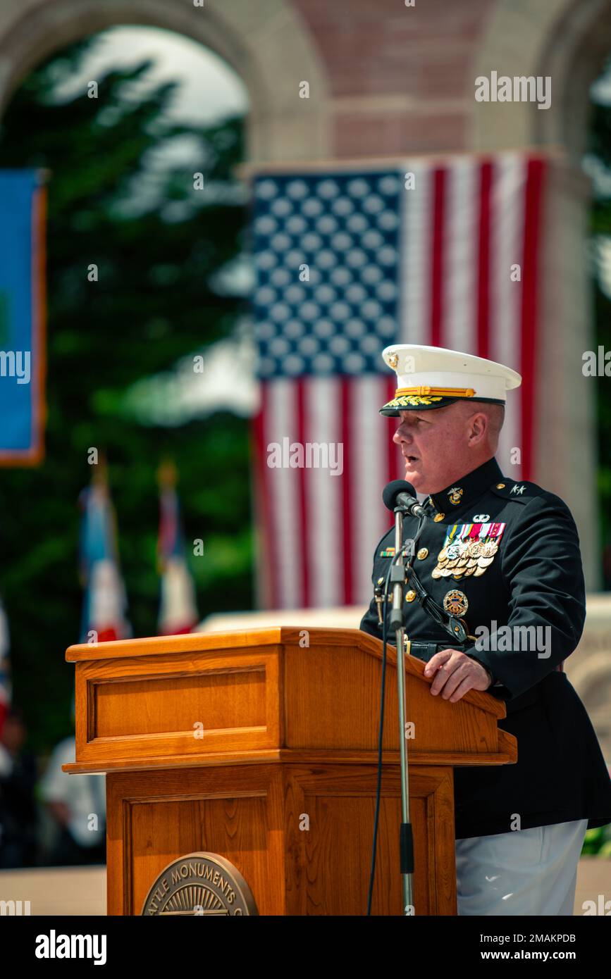 ÉTATS-UNIS Le général de division Tracy W. King Marine Forces Europe et ...