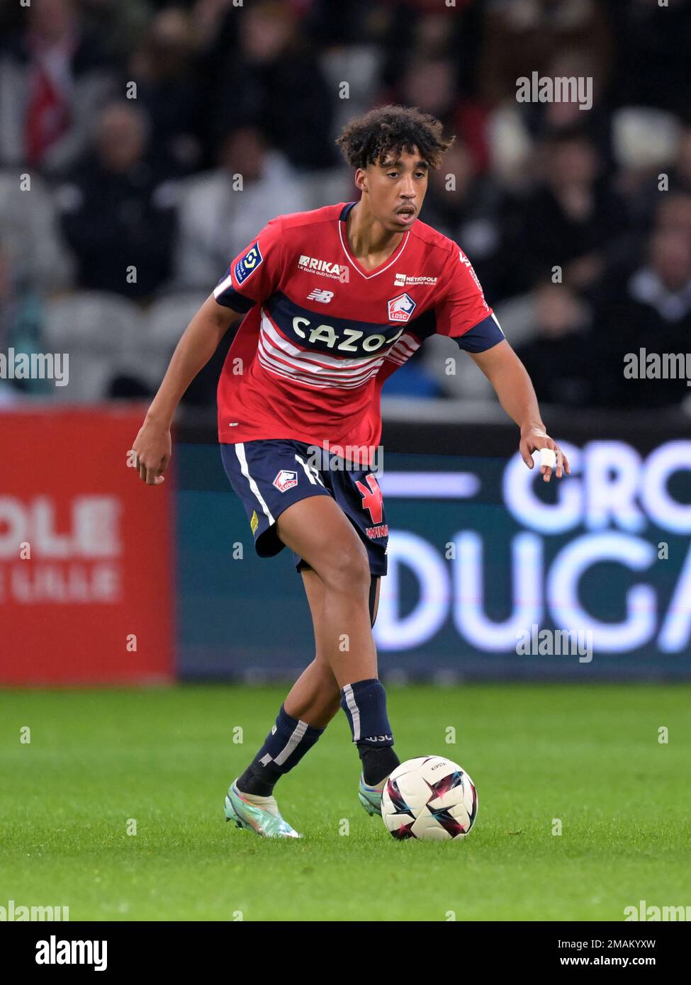 LILLE - Leny Yoro du LOSC Lille pendant le match de la Ligue française ...