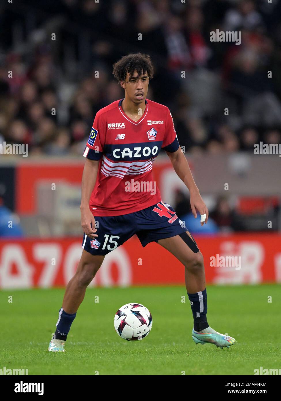 LILLE - Leny Yoro du LOSC Lille pendant le match de la Ligue française ...