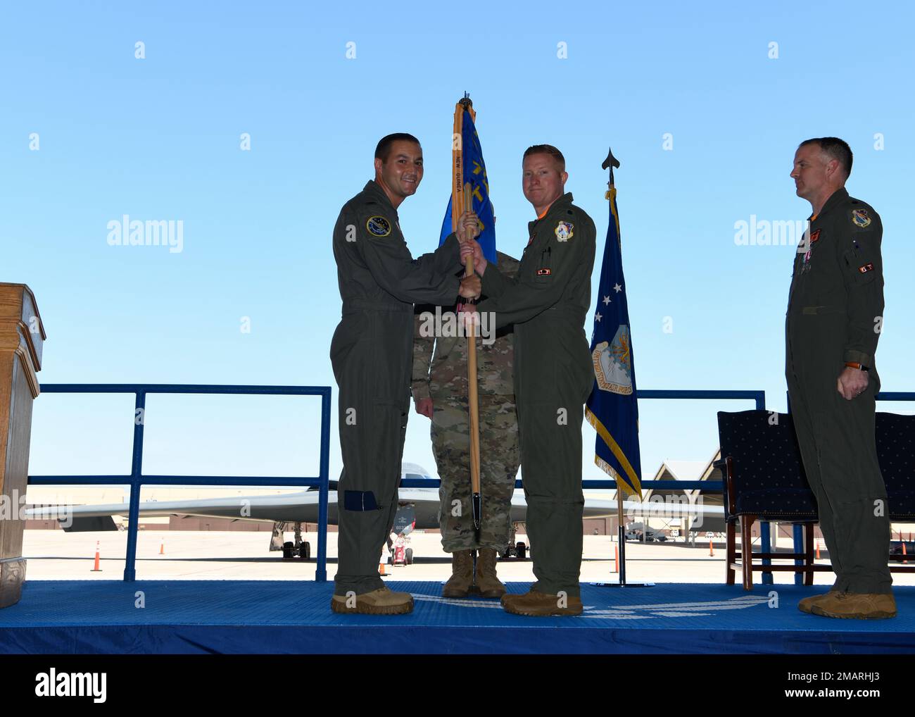 ÉTATS-UNIS Le lieutenant-colonel Aaron Young, de la Force aérienne ...