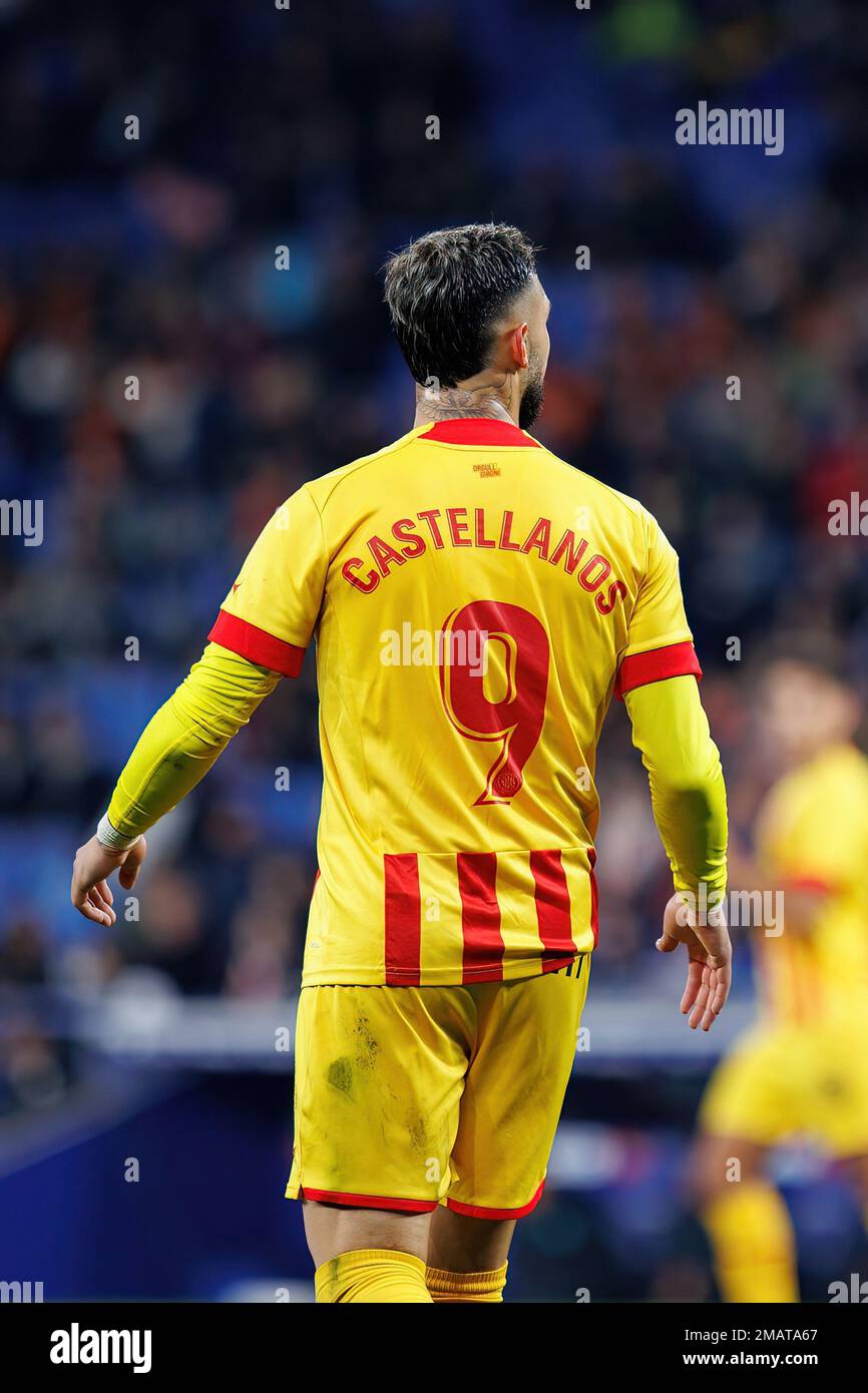 BARCELONE - 7 JANVIER : Valentin Tati Castellanos en action au match de ...