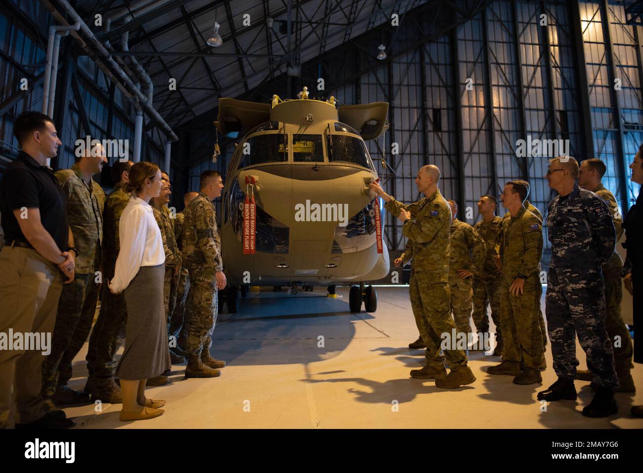 Le Brigadier de l'armée australienne Hugh Meggitt, attaché militaire ...
