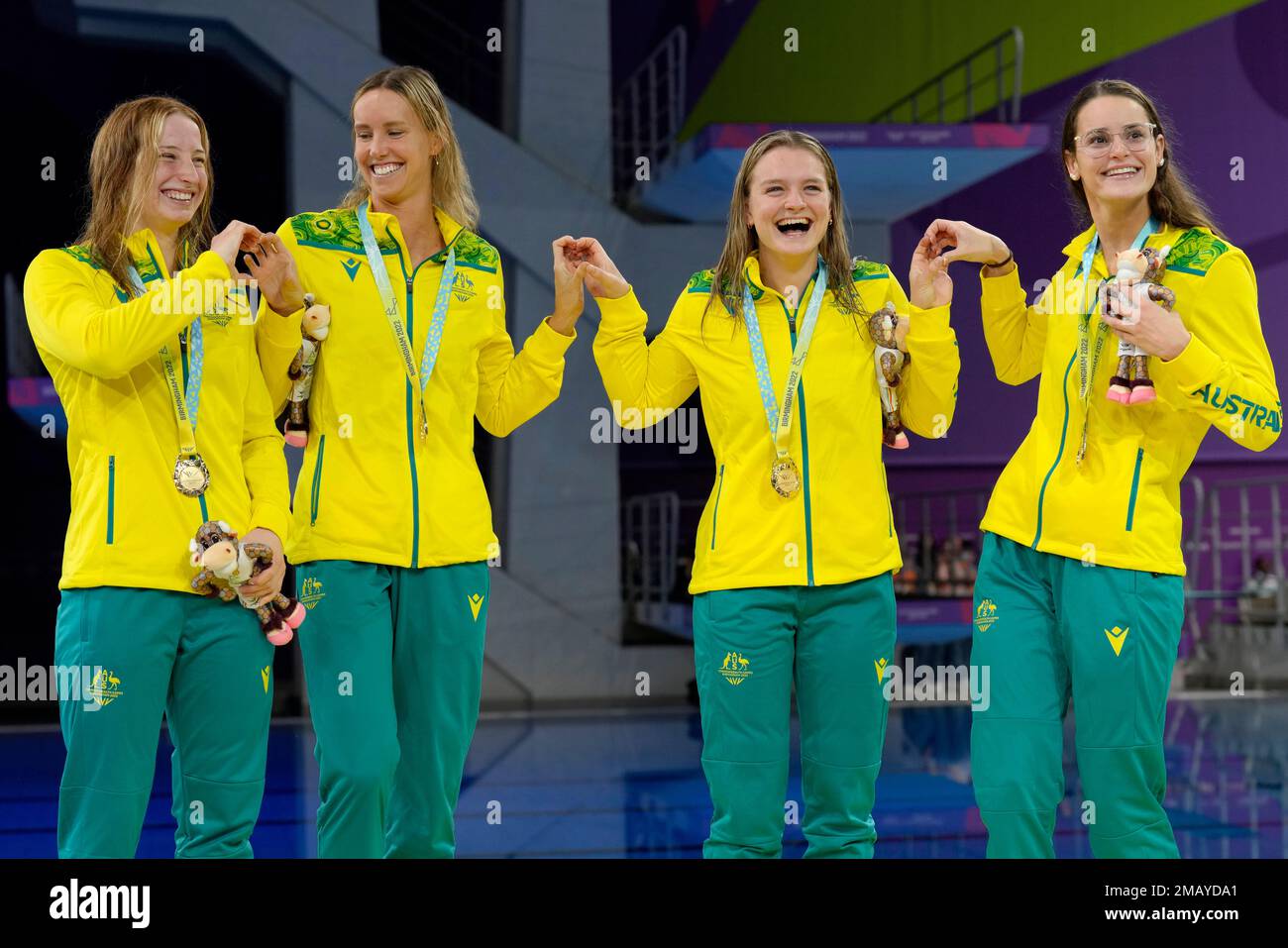 Chelsea Hodges, Emma McKeon, Mollie O'Callaghan and Kaylee McKeown ...