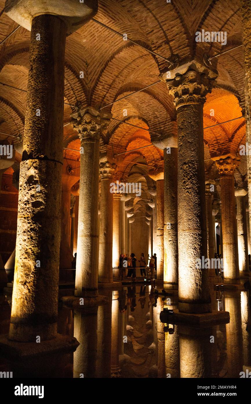 La Citerne Basilique est la plus grande de plusieurs centaines de ...